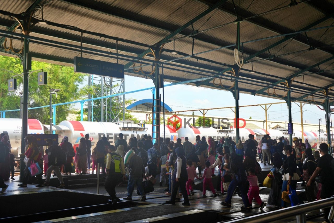 Libur Isra’ Mi’raj 2026 : KAI Daop 7 Madiun Layani 42 Ribu Pelanggan ...